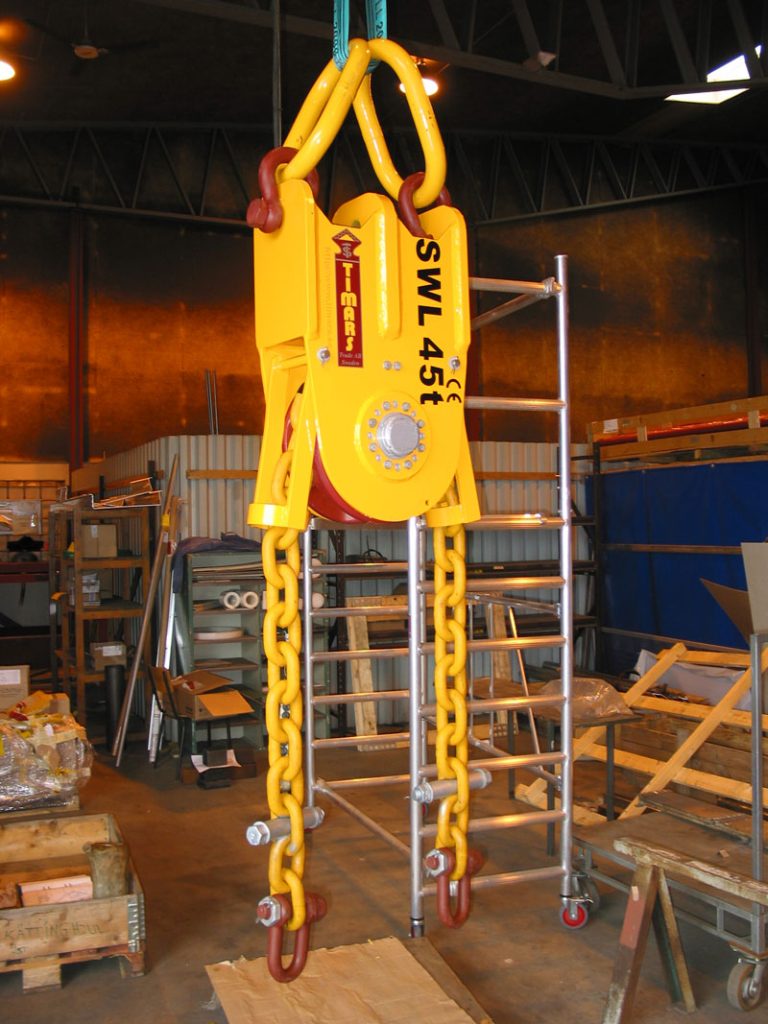 Gravity centralizer - Timars