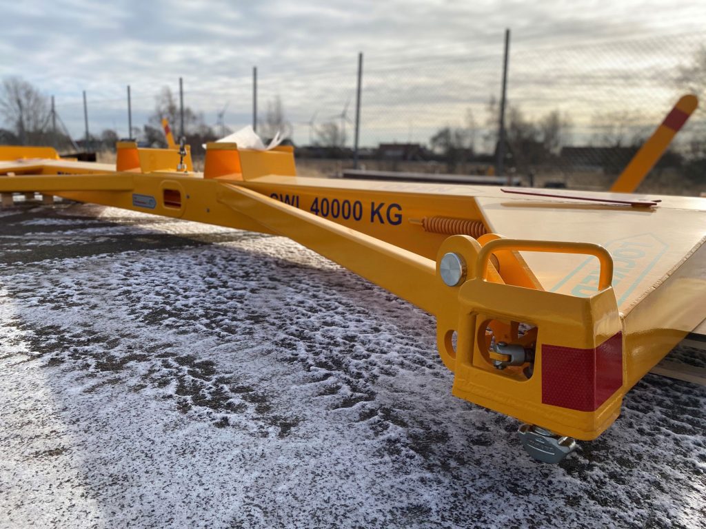 Container spreader C-lift - Timars